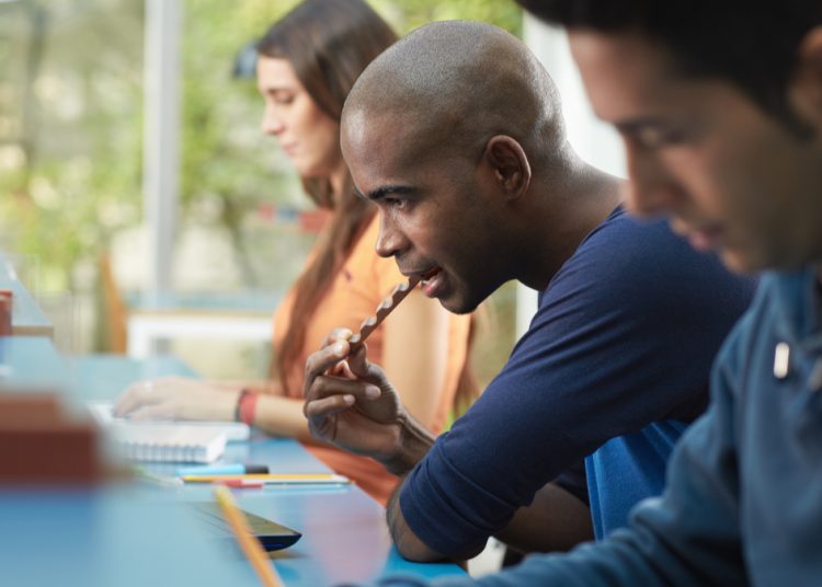 10 dicas de como estudar melhor para ajudar você em sua rotina ️